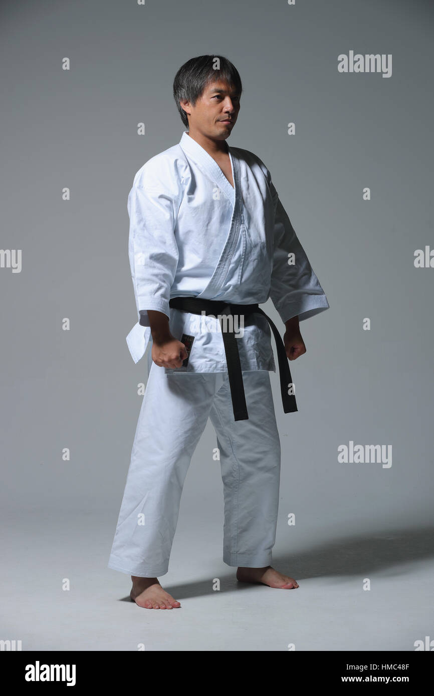 Japanese karate master Stock Photo - Alamy
