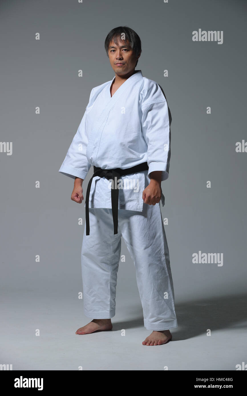 Japanese karate master Stock Photo - Alamy