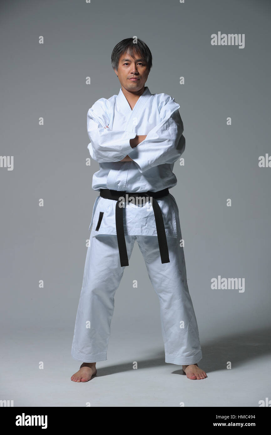 Japanese karate master Stock Photo - Alamy