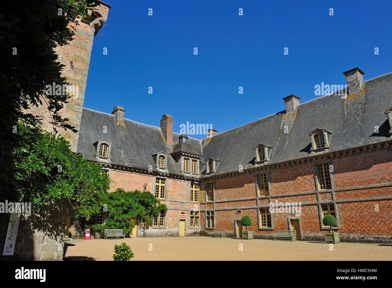 Carrouges chateau hi-res stock photography and images - Alamy
