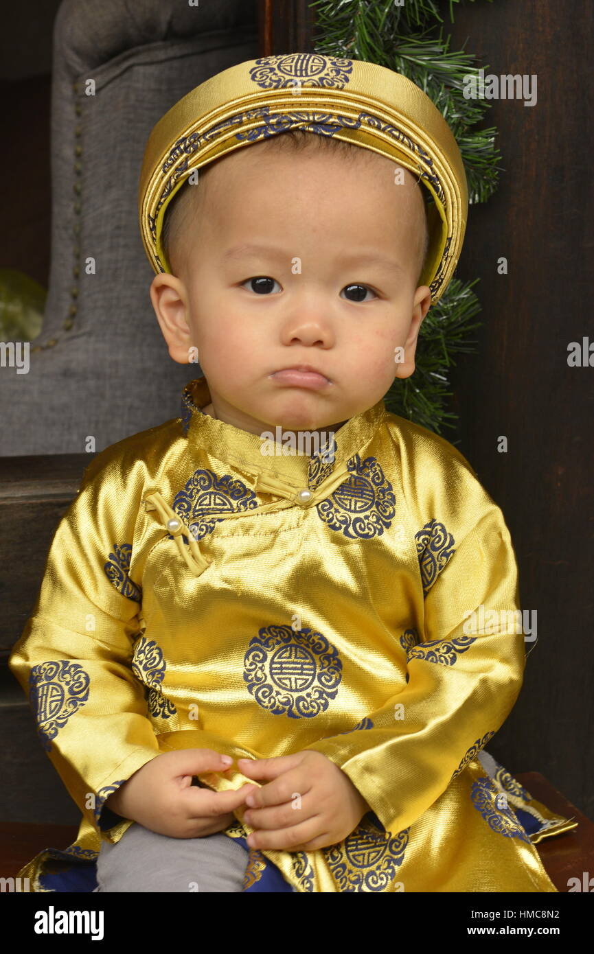 Vietnamese boy costume hi-res stock photography and images - Alamy