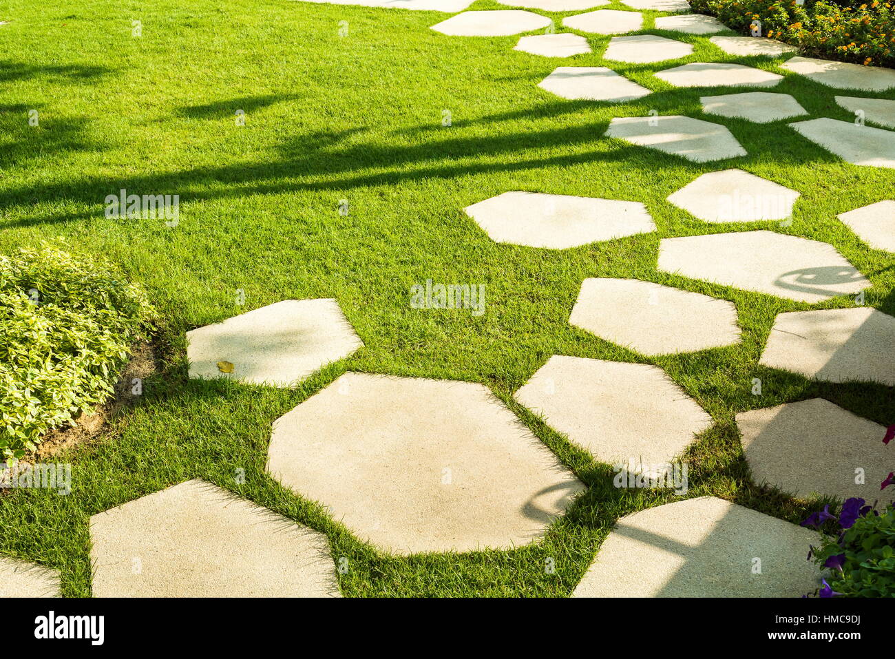 Texture or pattern of paving walkway background in the garden Stock ...