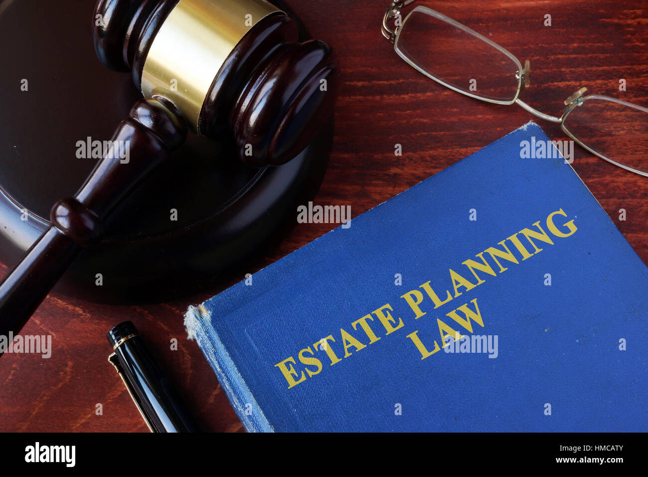Book with title estate planning law and a gavel Stock Photo - Alamy