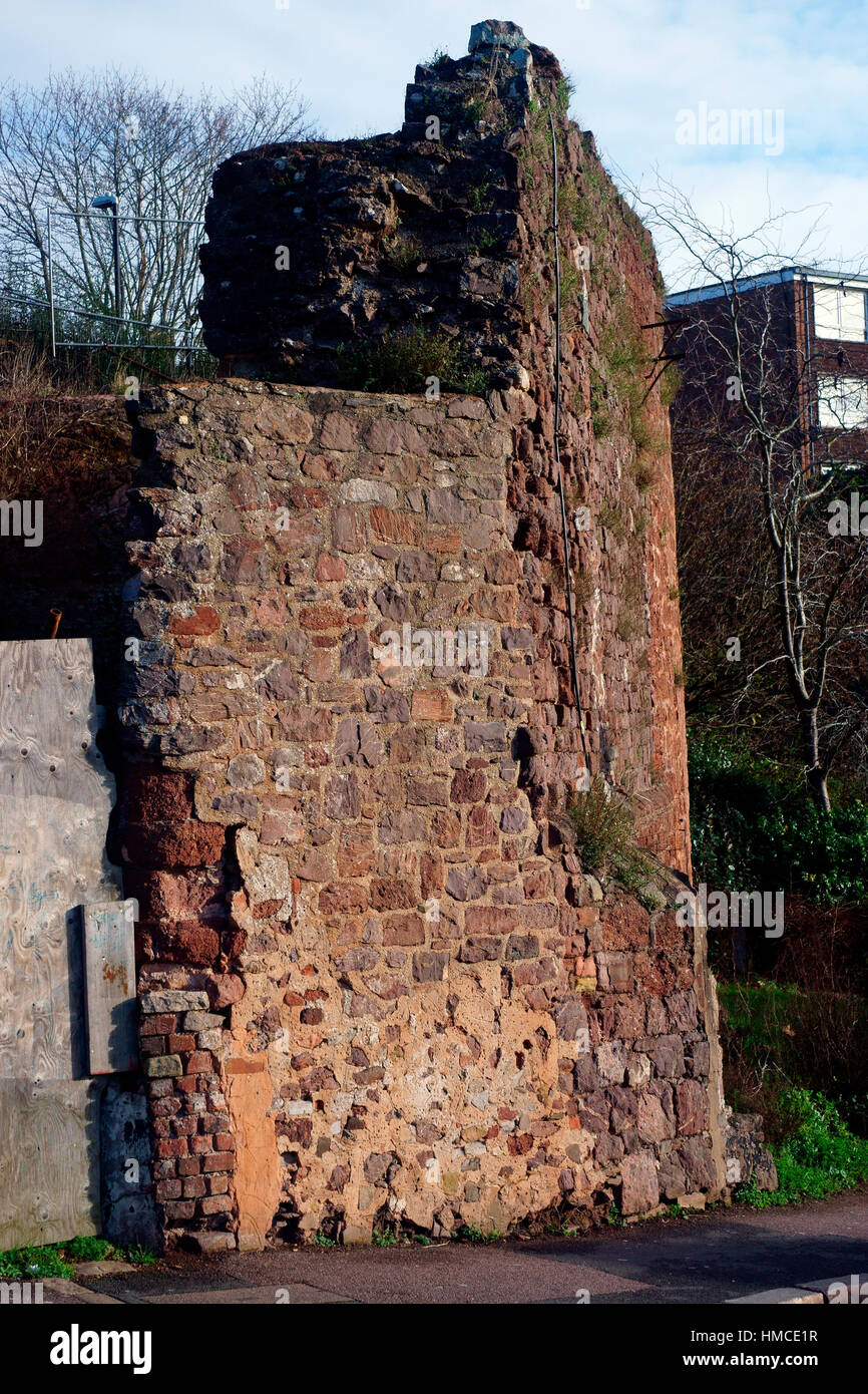 Exeter roman walls hi-res stock photography and images - Alamy