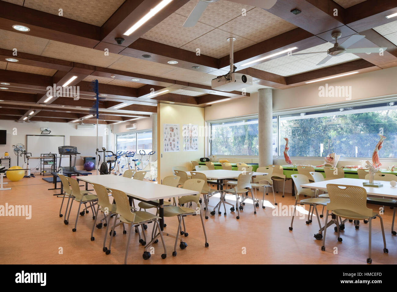 Classroom/laboratory/learning space. MPARC (Monash Peninsula Activity ...