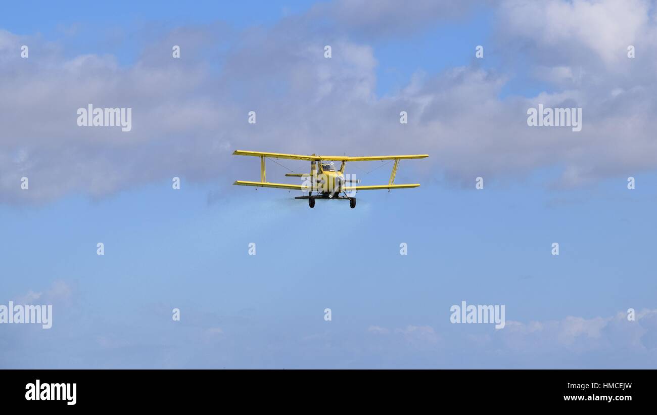 Agriculture biplane hi-res stock photography and images - Alamy