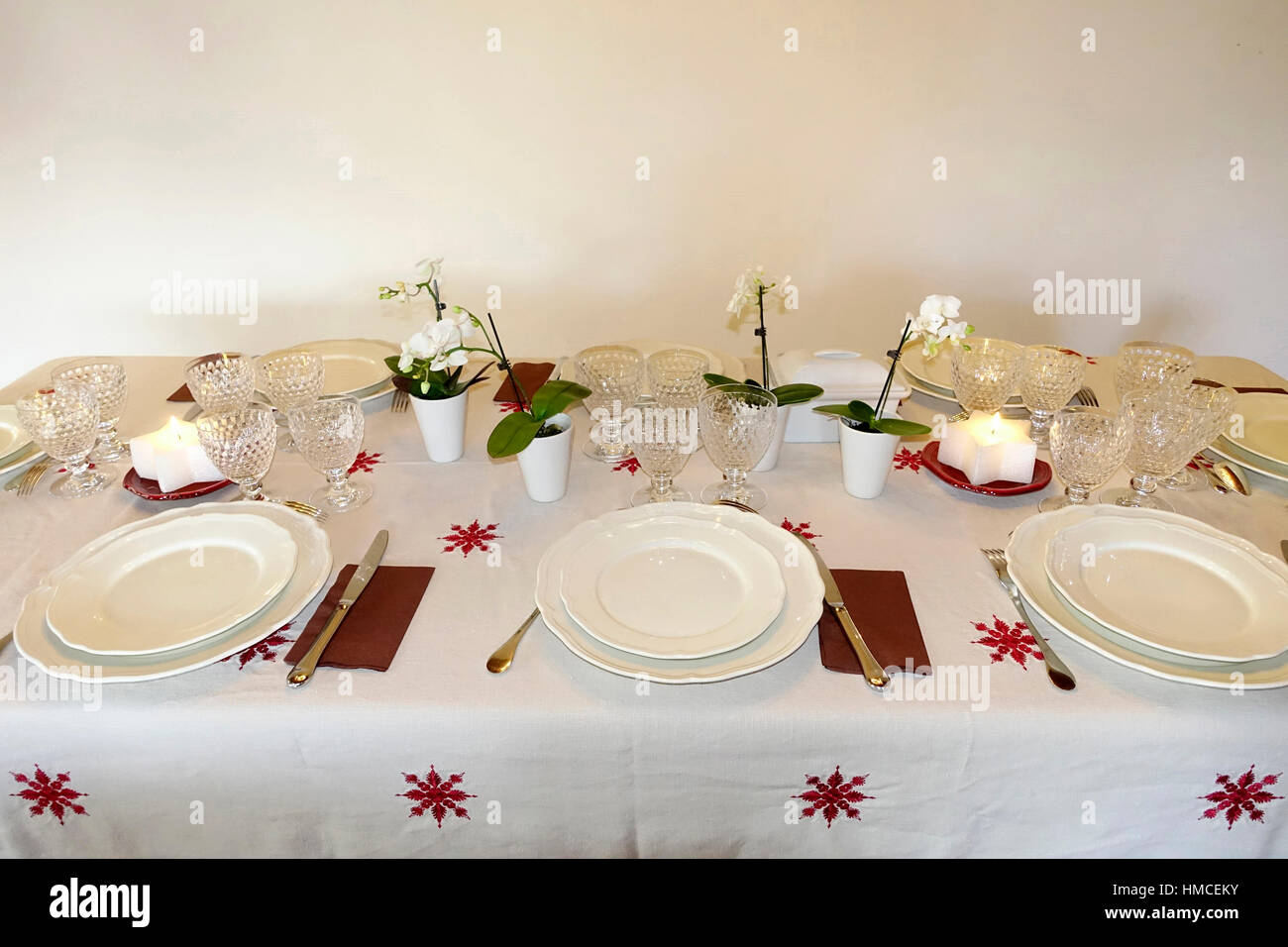 Table de fête Stock Photo - Alamy