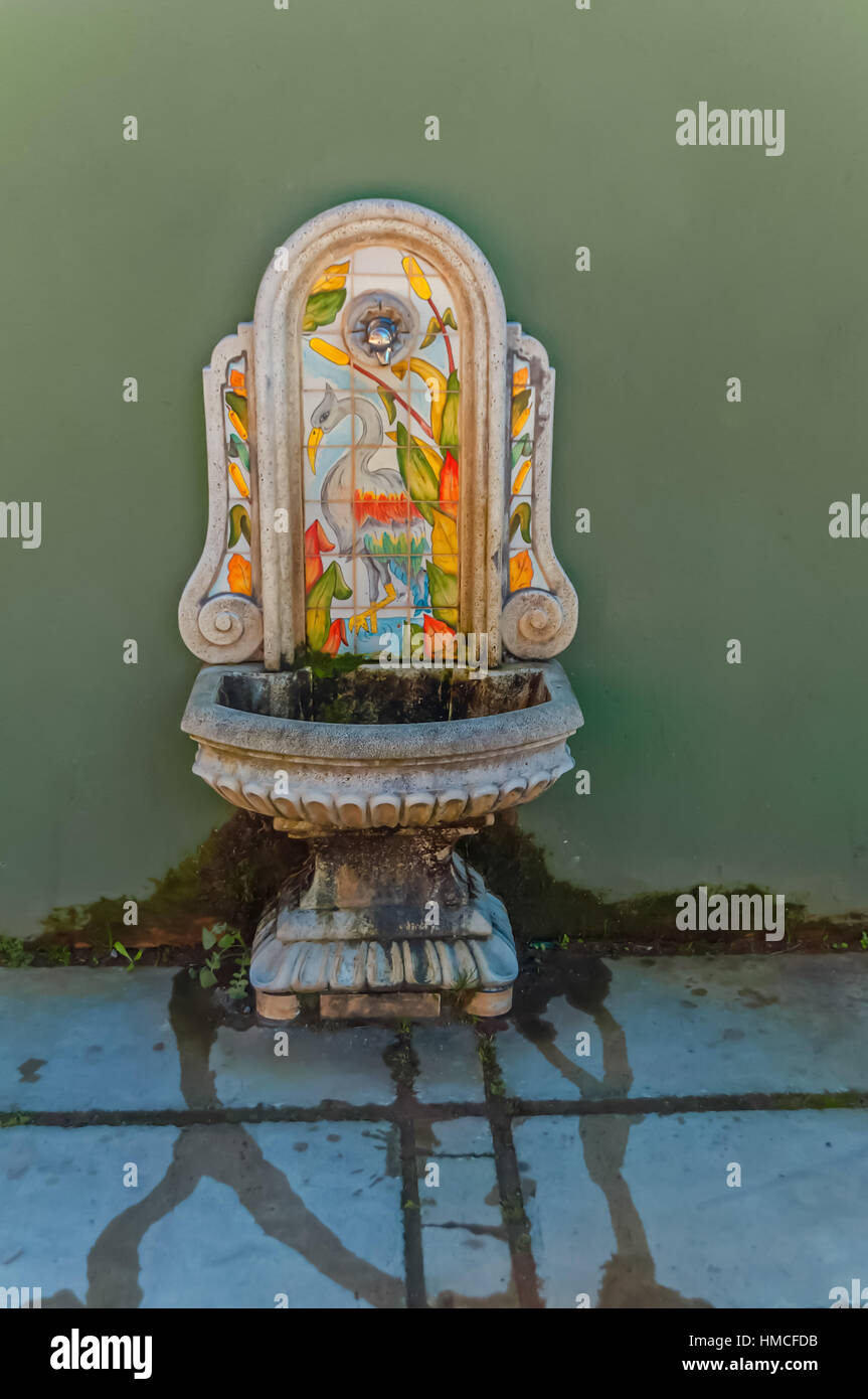 Decorative drinking fountain hi-res stock photography and images - Alamy
