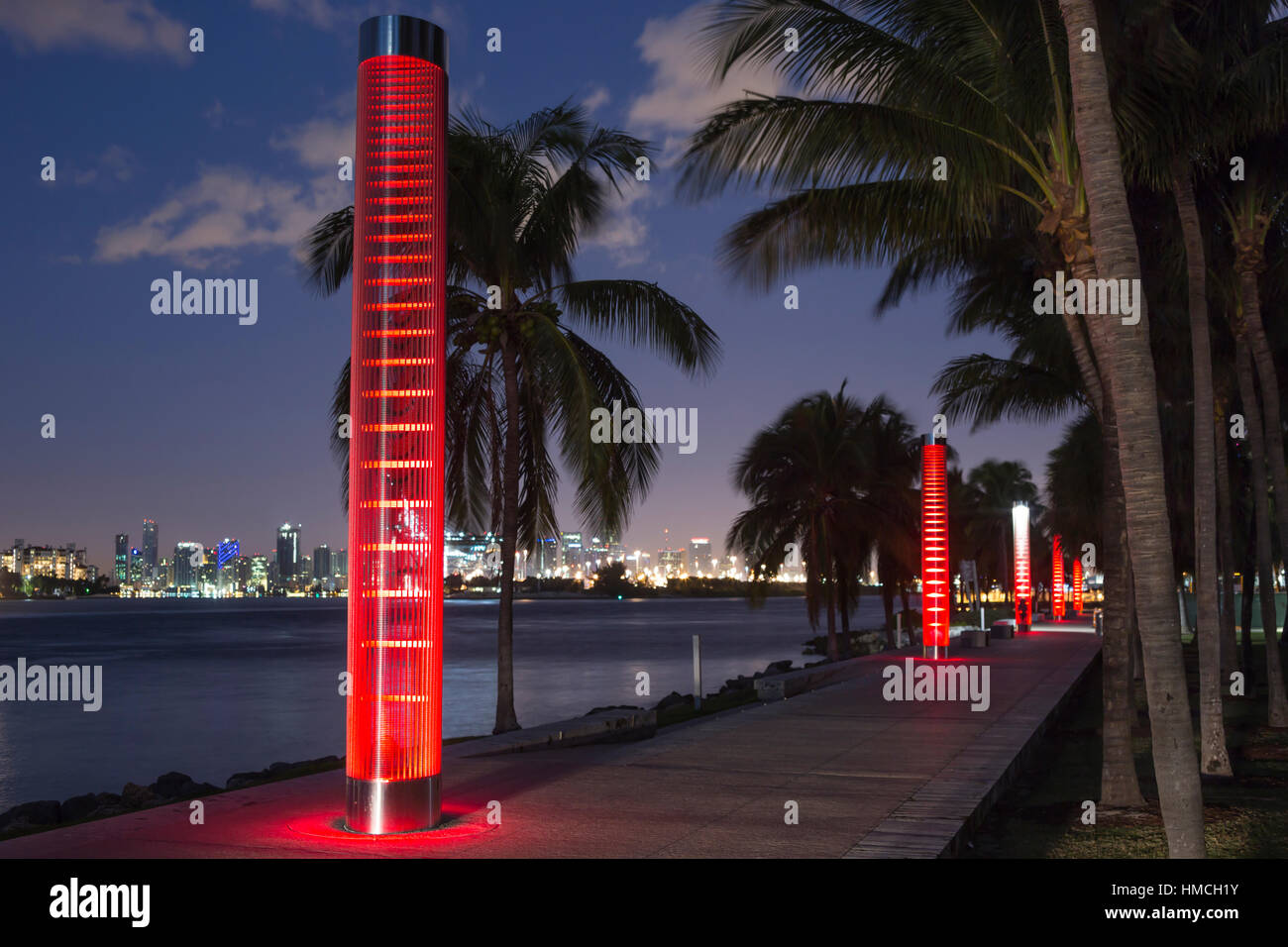 TURTLE LIGHT TOWERS SOUTH POINTE PARK GOVERNMENT CUT CHANNEL MIAMI ...