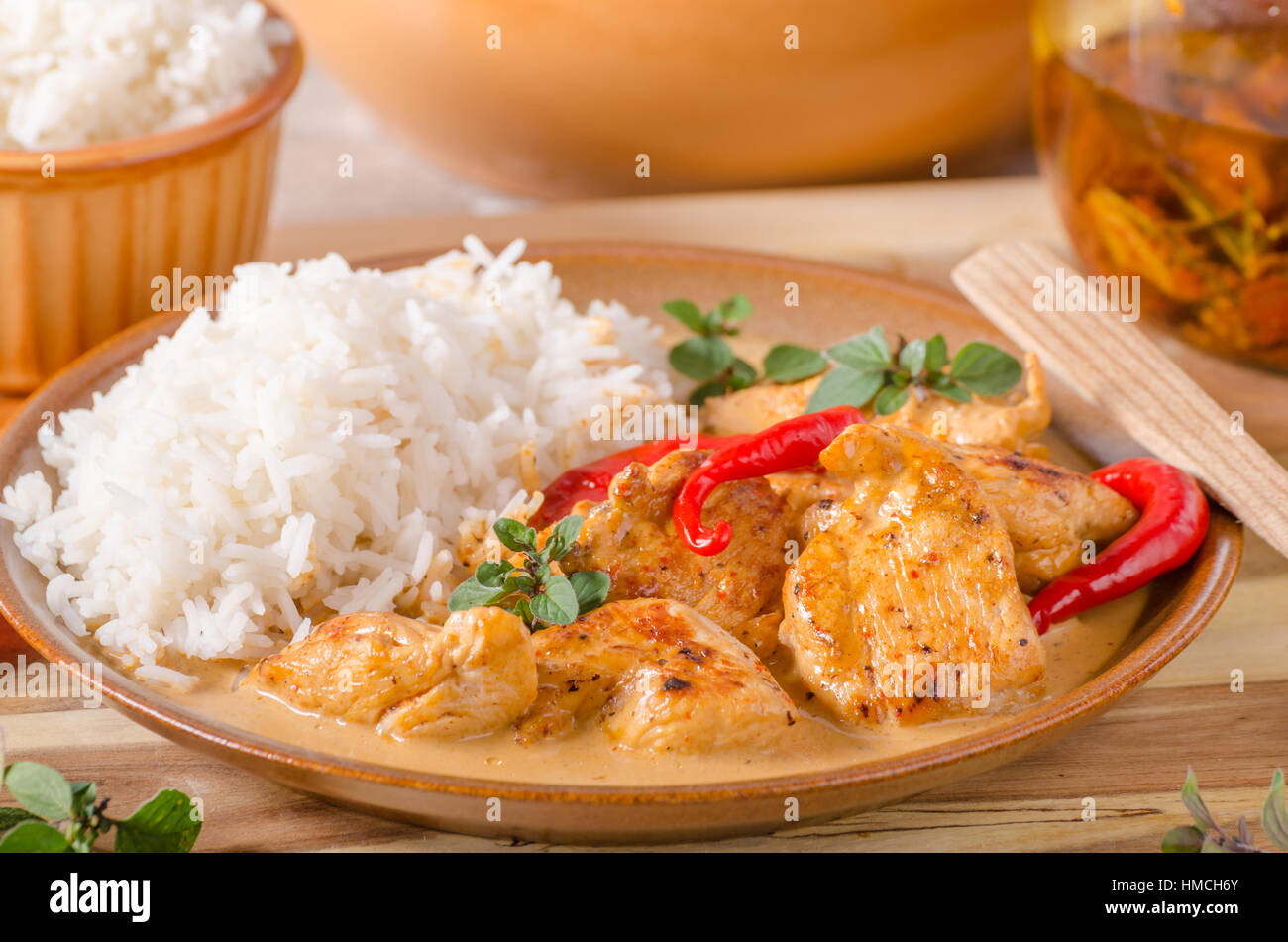 Delicious chicken curry with white rice, simple but full of flavours ...