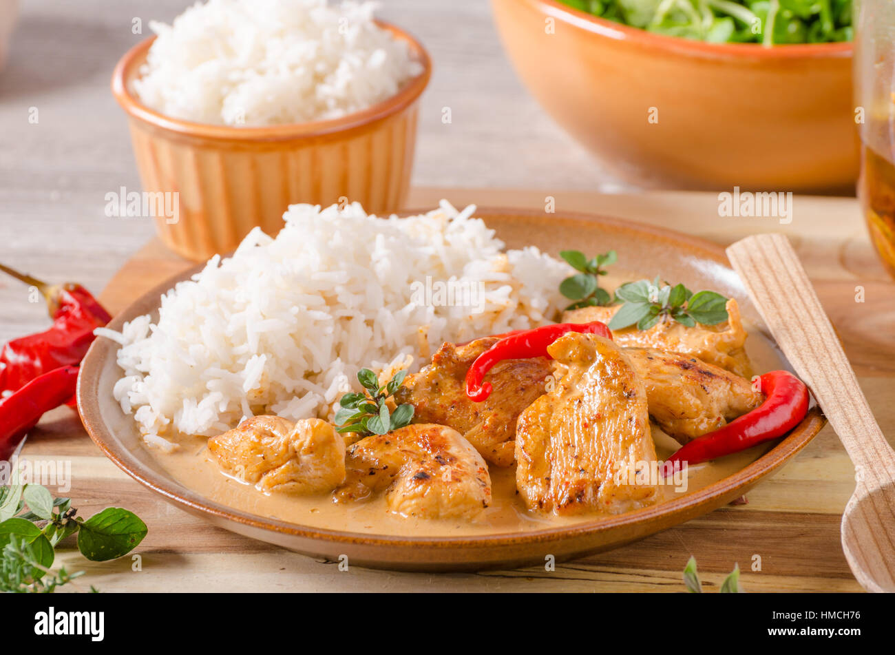 Delicious chicken curry with white rice, simple but full of flavours ...