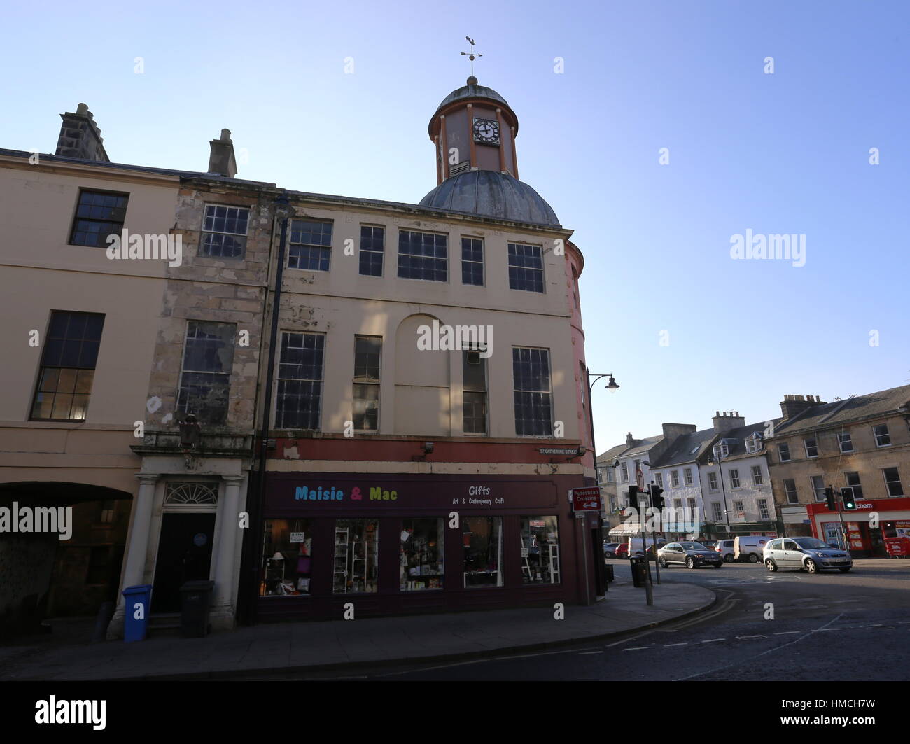 Cupar street scene Fife Scotland January 2017 Stock Photo - Alamy