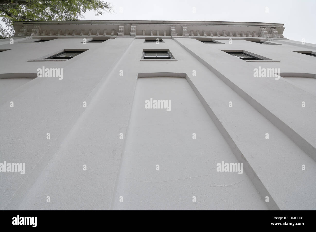 Vintage courthouse hi-res stock photography and images - Alamy