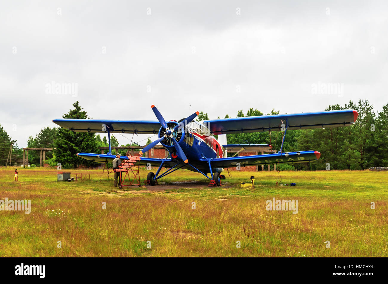 Walkaround view hi-res stock photography and images - Alamy