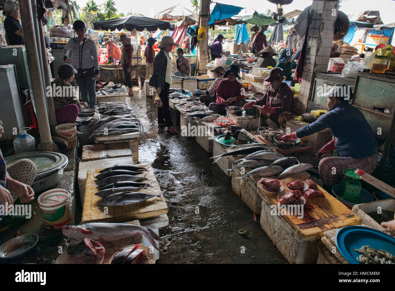 Vietnam Food Market Fish Seafood High Resolution Stock Photography and ...
