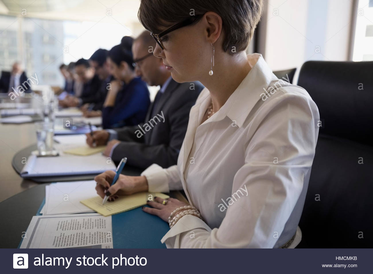 System notes hi-res stock photography and images - Alamy