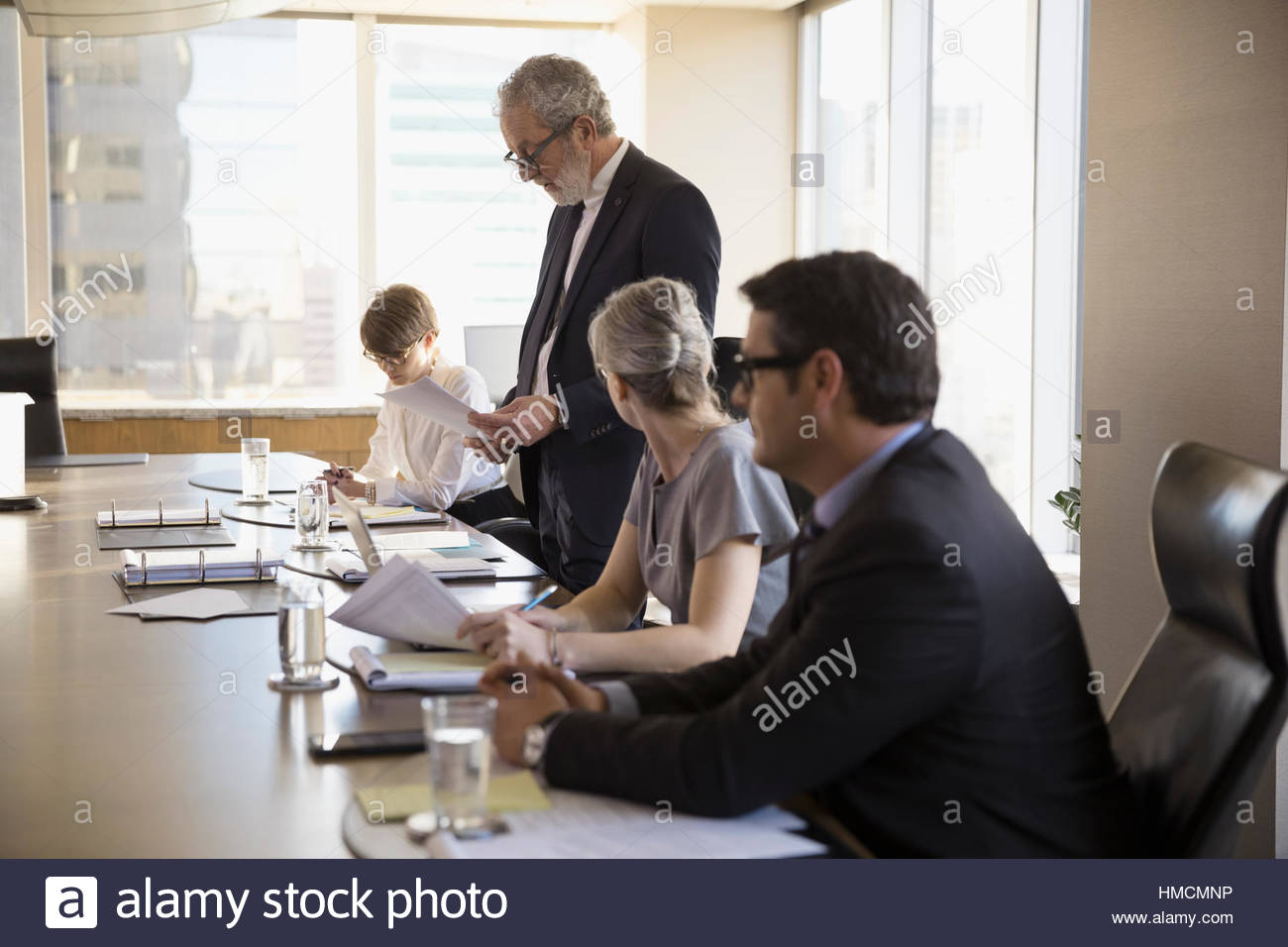 Lawyer leadership hi-res stock photography and images - Alamy