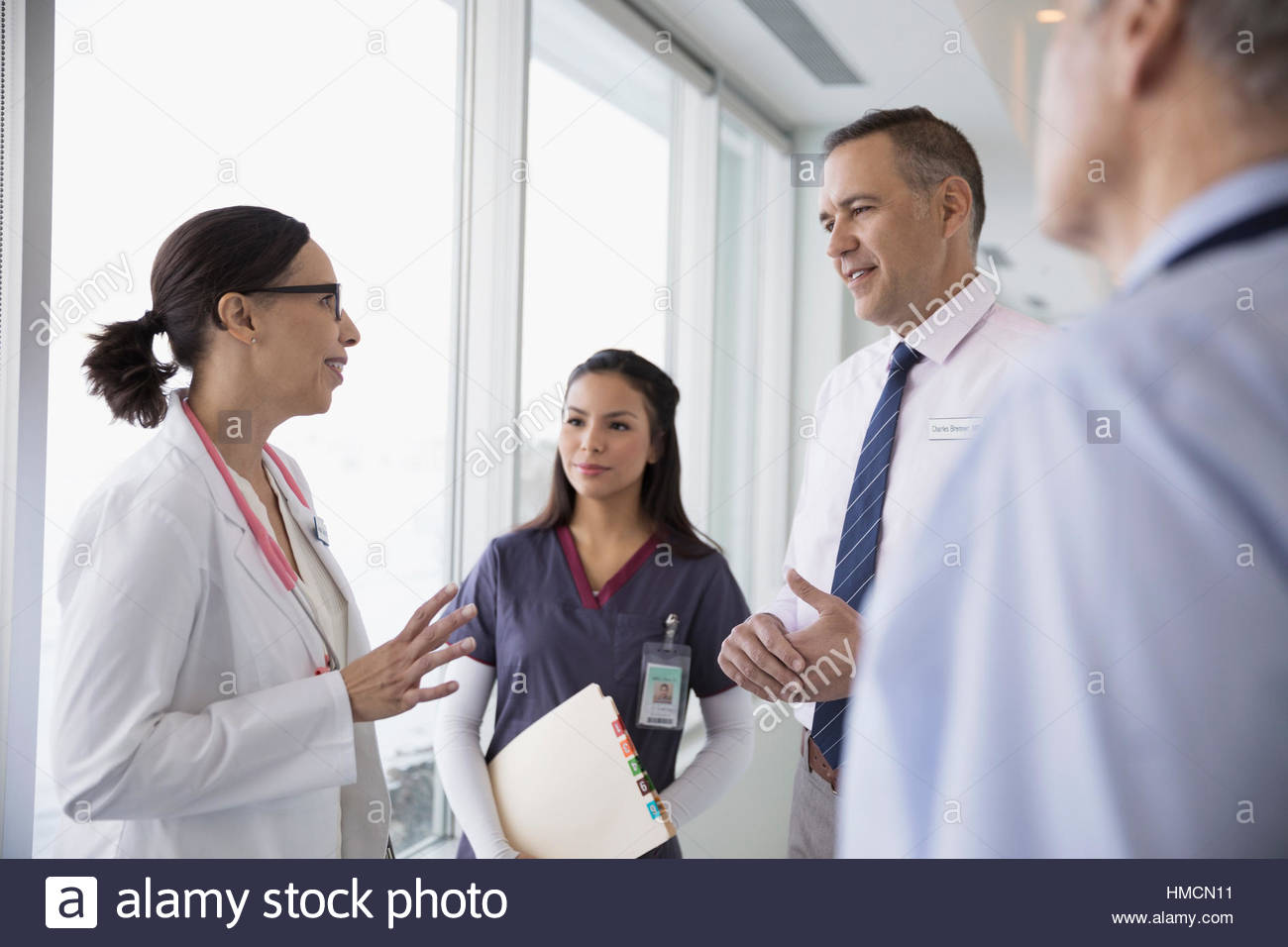 Doctors making rounds hospital hi-res stock photography and images - Alamy