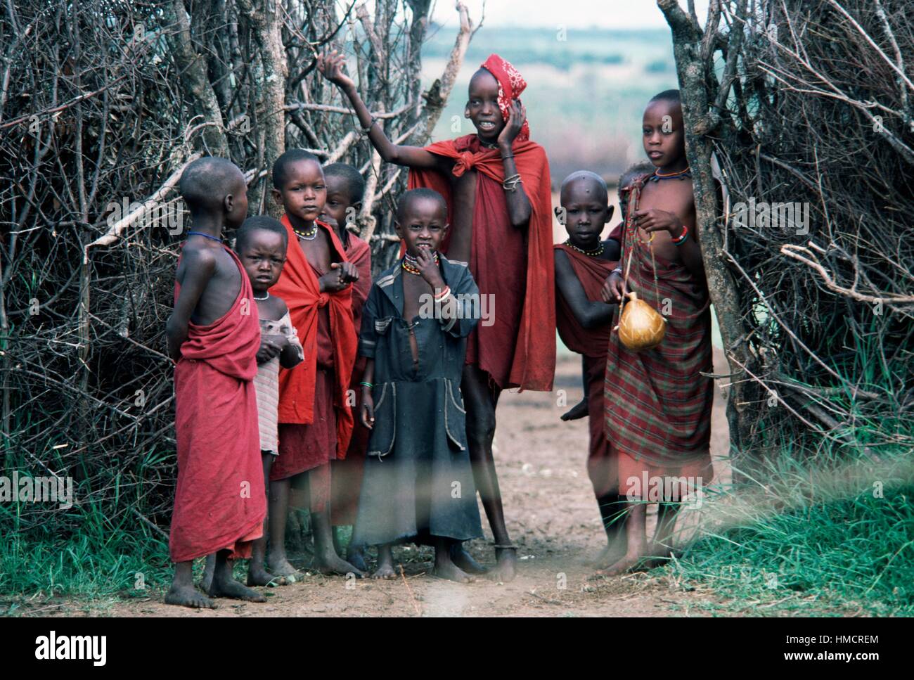 A group of maasai children hi-res stock photography and images - Alamy