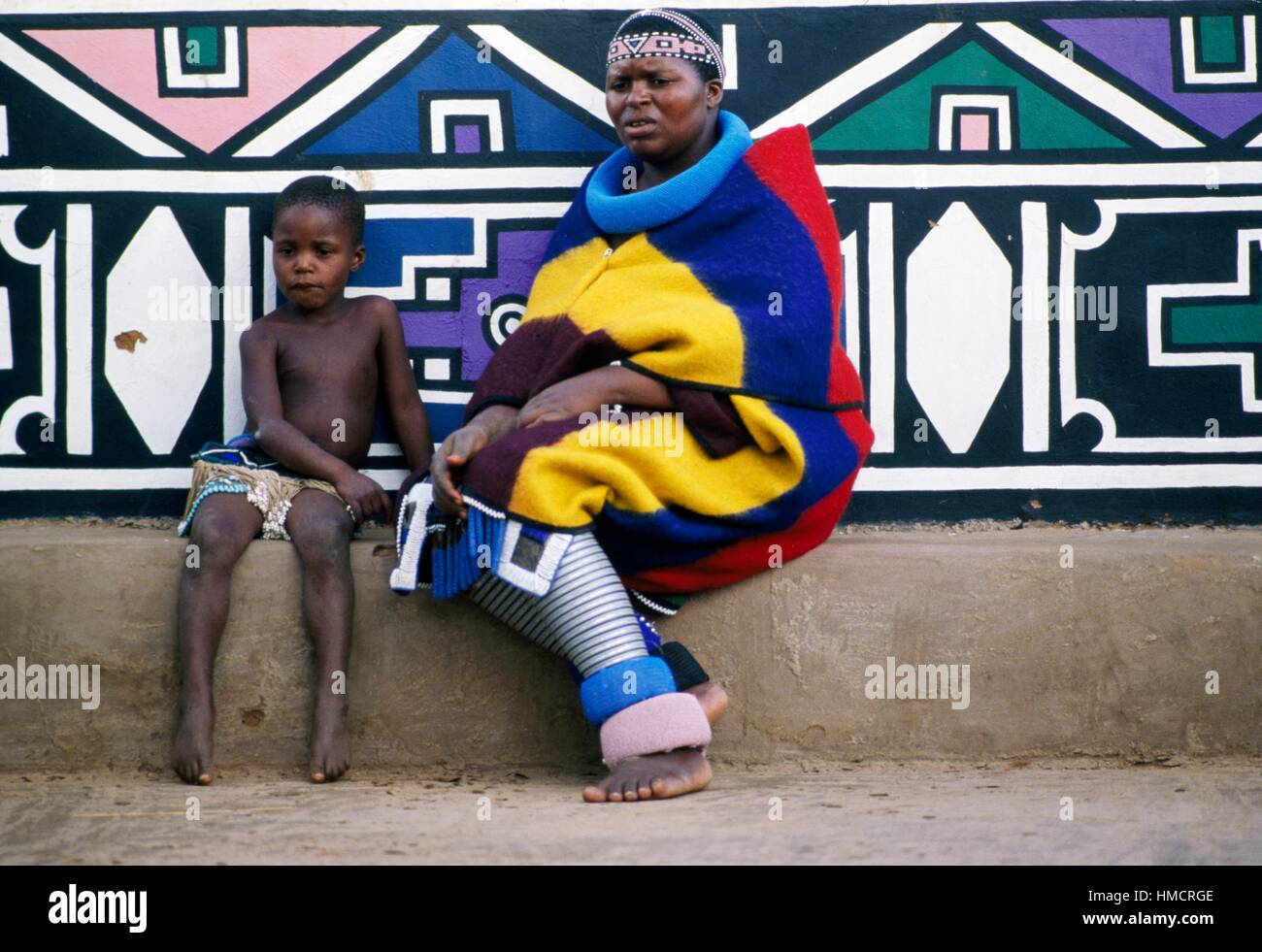 Ndebele woman and child wearing traditional clothes, Botshabelo ...