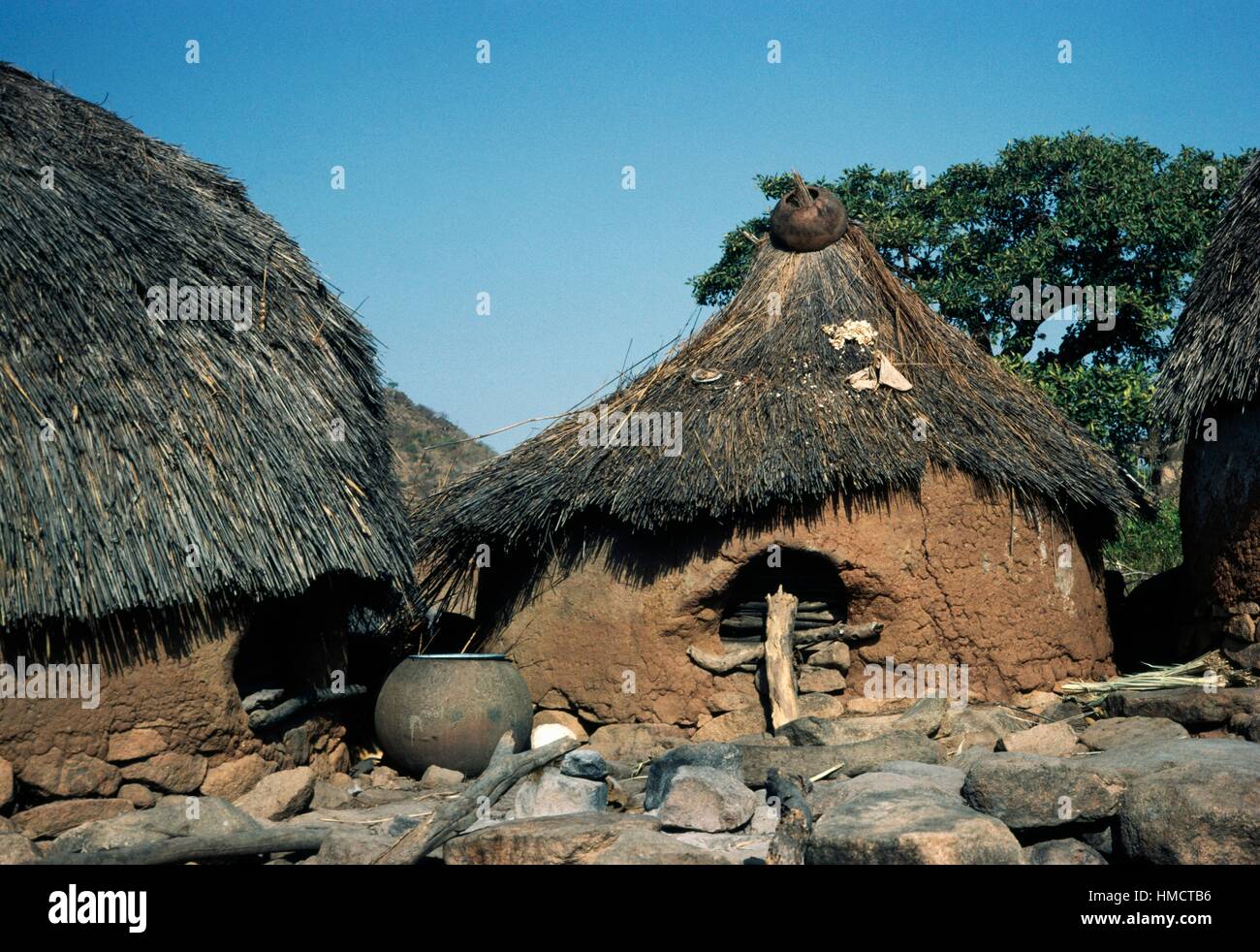 Nuba village hi-res stock photography and images - Alamy