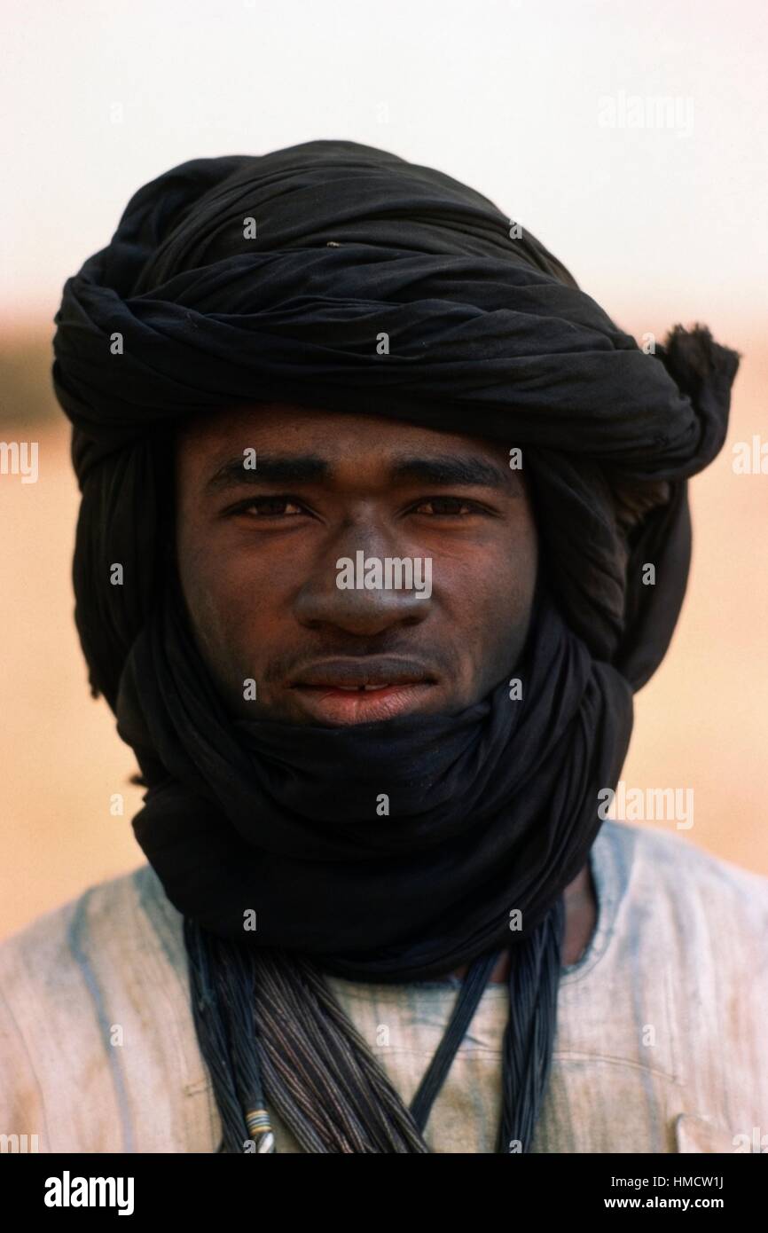 Tagelmust hi-res stock photography and images - Alamy