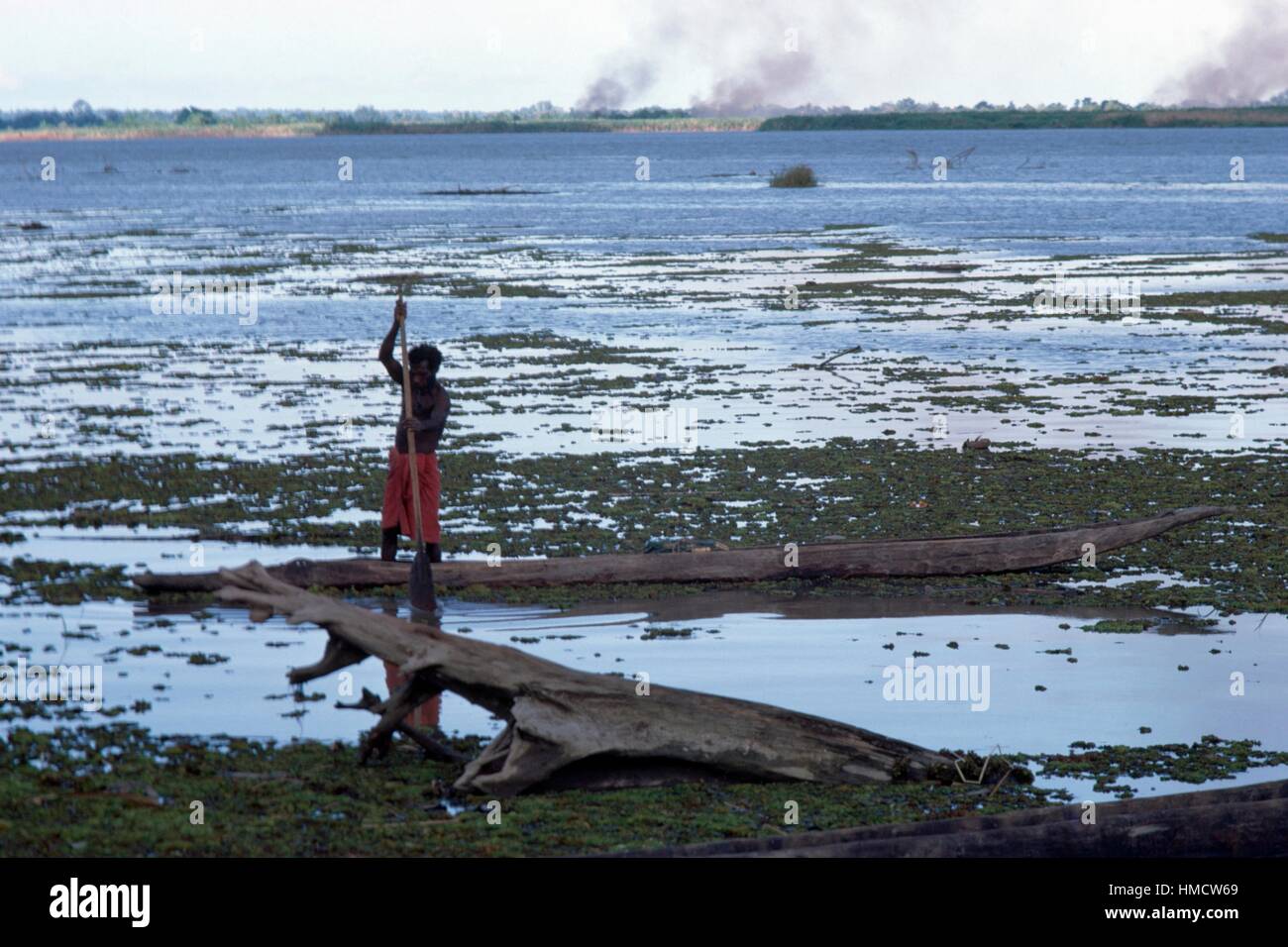 Sepik canoe hi-res stock photography and images - Alamy