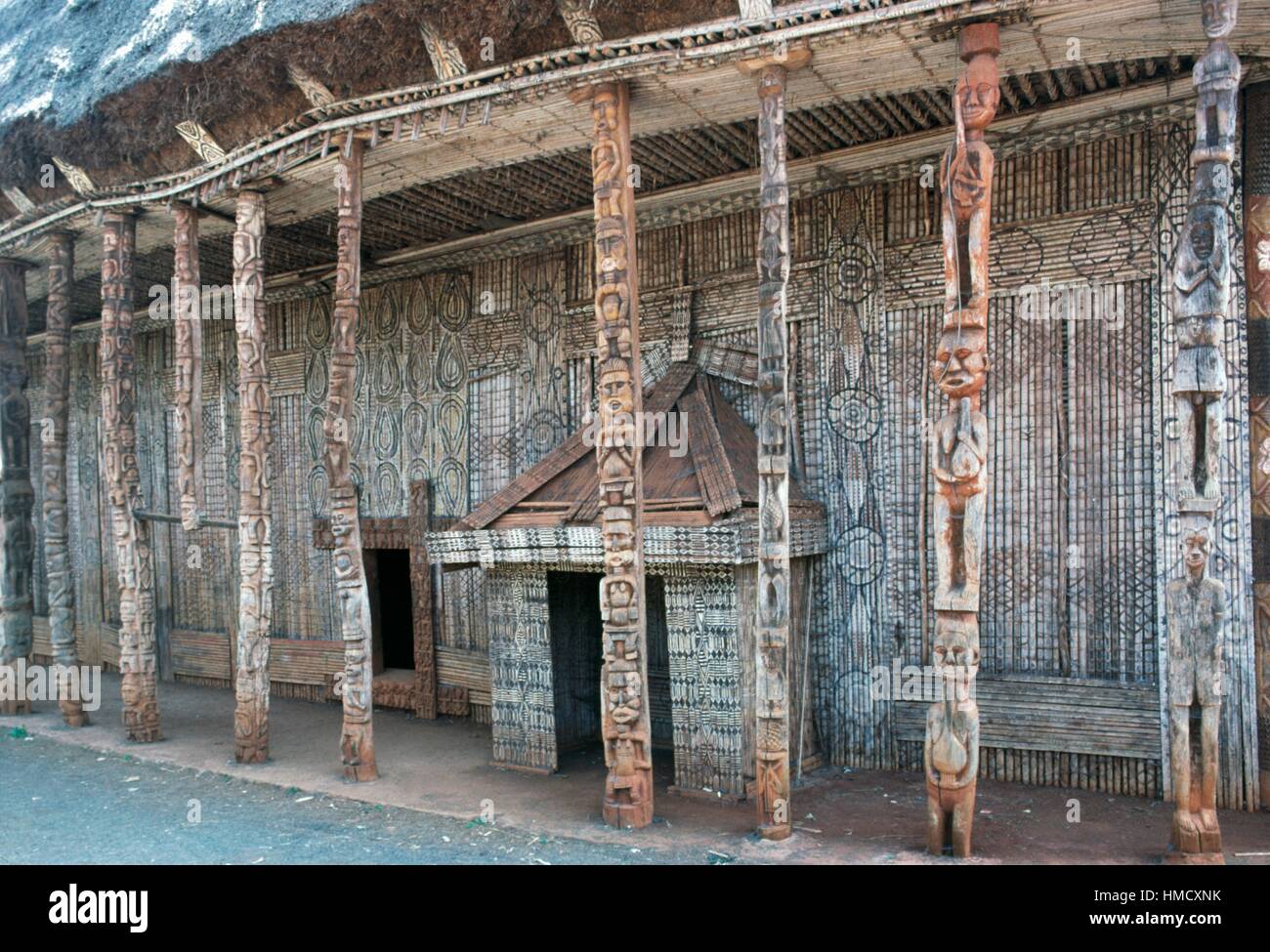 Bamileke people hi-res stock photography and images - Alamy