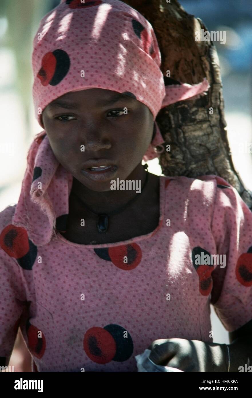 A girl in traditional clothes, Maroua, Cameroon Stock Photo - Alamy