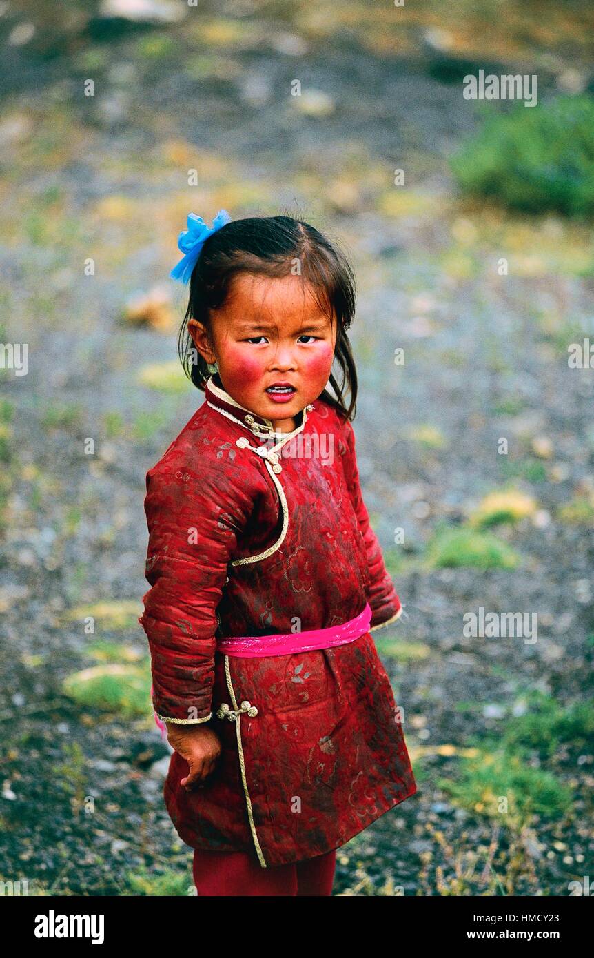 Nomadic girl wearing traditional clothes, Gobi desert, Mongolia Stock ...