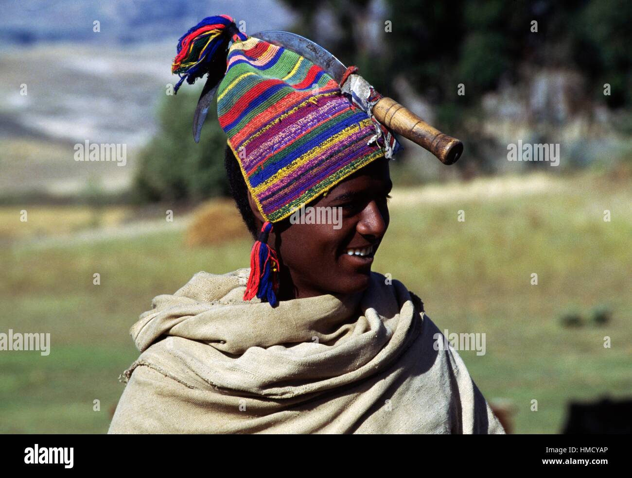 Boy sickle wrapped in his headdress hi-res stock photography and images ...