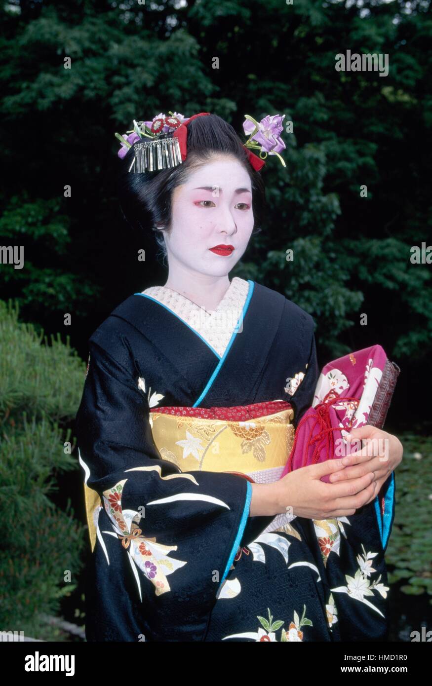 Geisha in training hi-res stock photography and images - Alamy