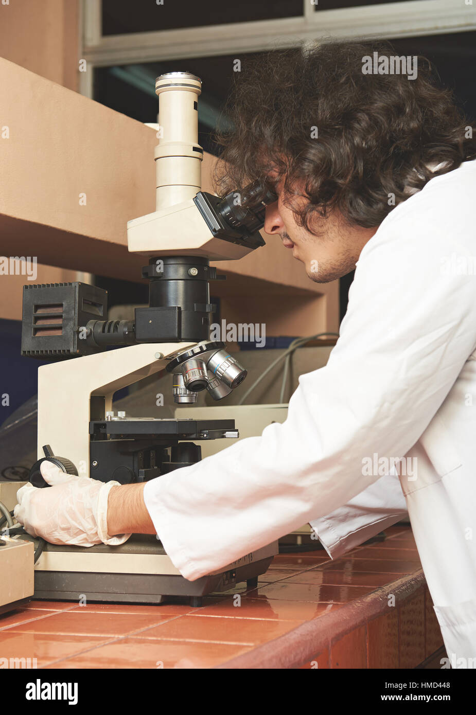 Microscope in medical lab hi-res stock photography and images - Alamy