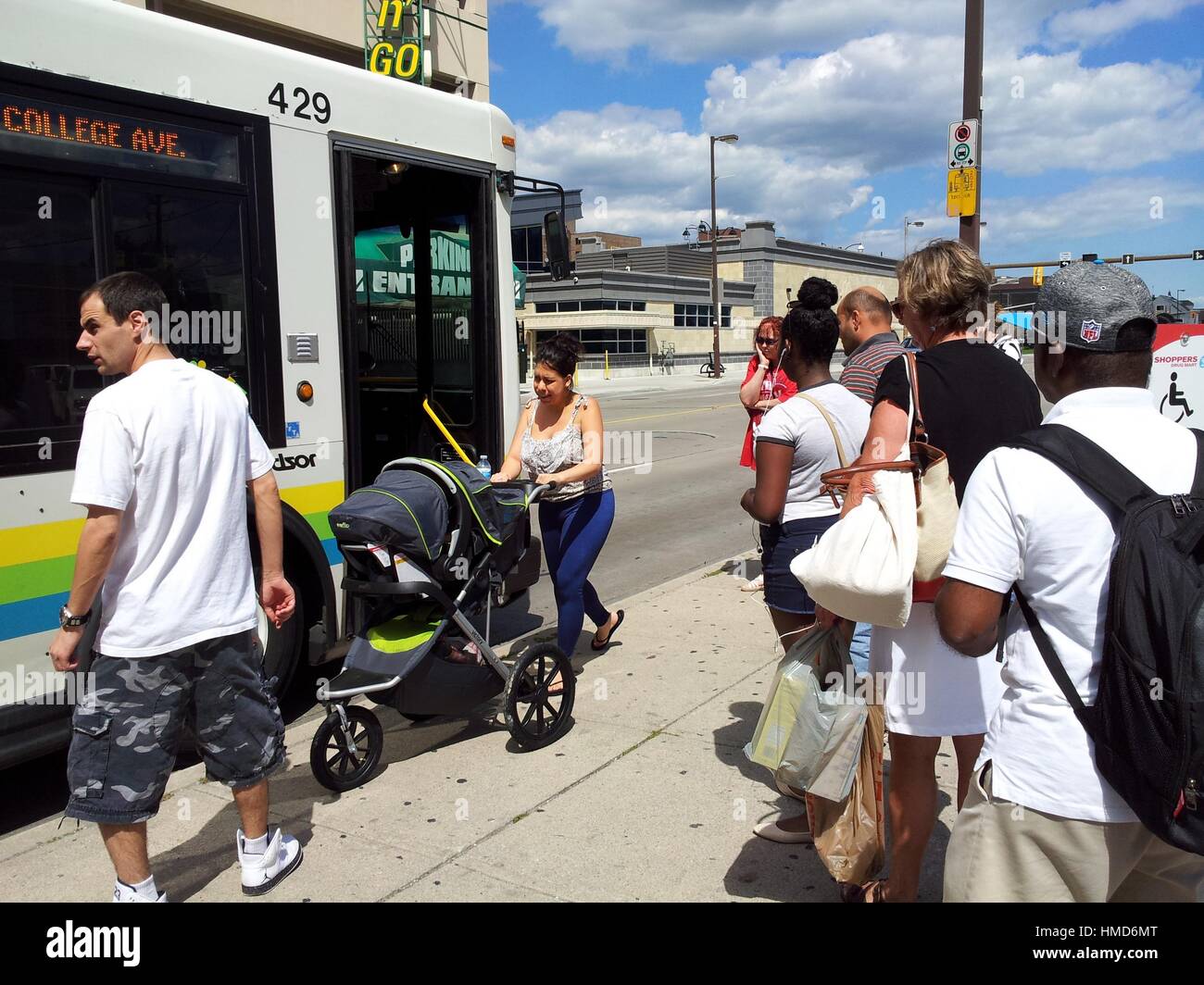 Baby stroller bus hi-res stock photography and images - Alamy