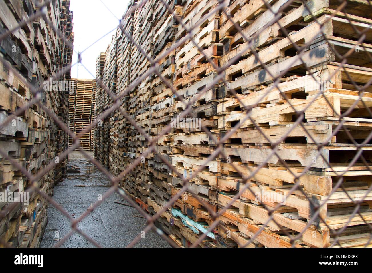 Export pallets hi-res stock photography and images - Alamy