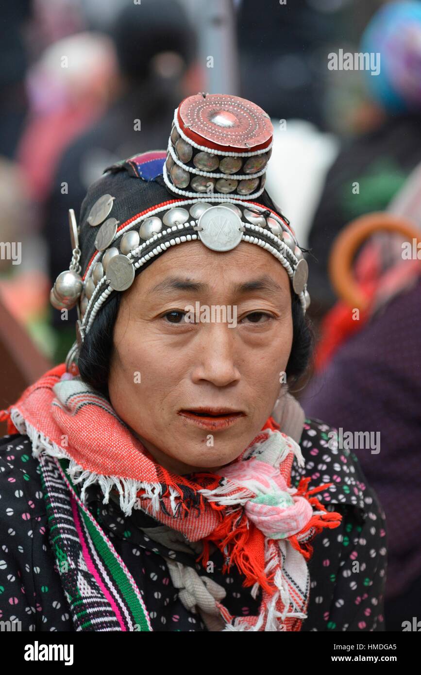 Woman the akha tribe in traditional dress hi-res stock photography and ...
