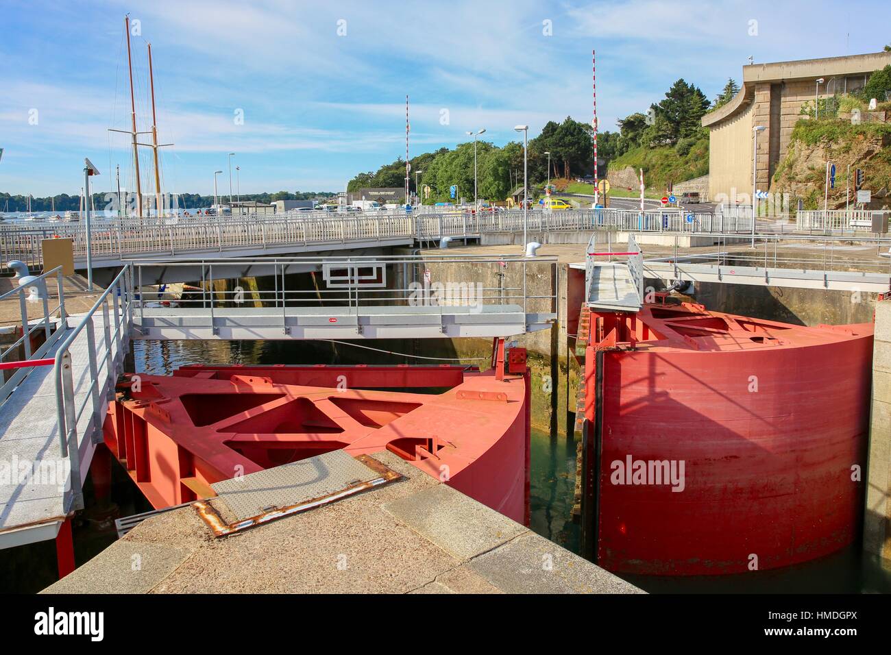 La rance tidal power station hi-res stock photography and images - Alamy