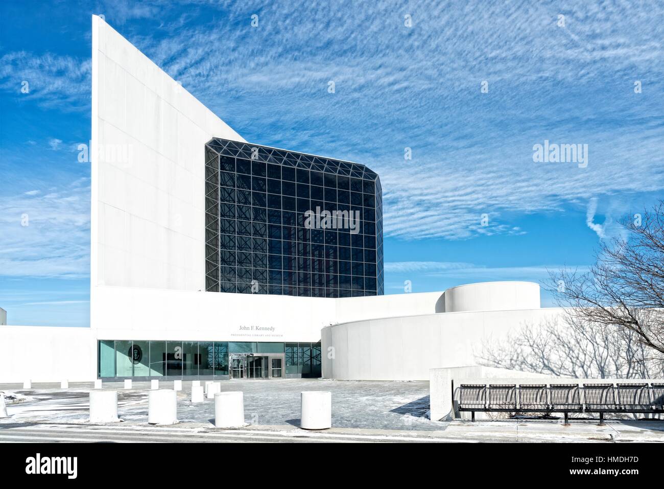John f kennedy library and museum hi-res stock photography and images ...