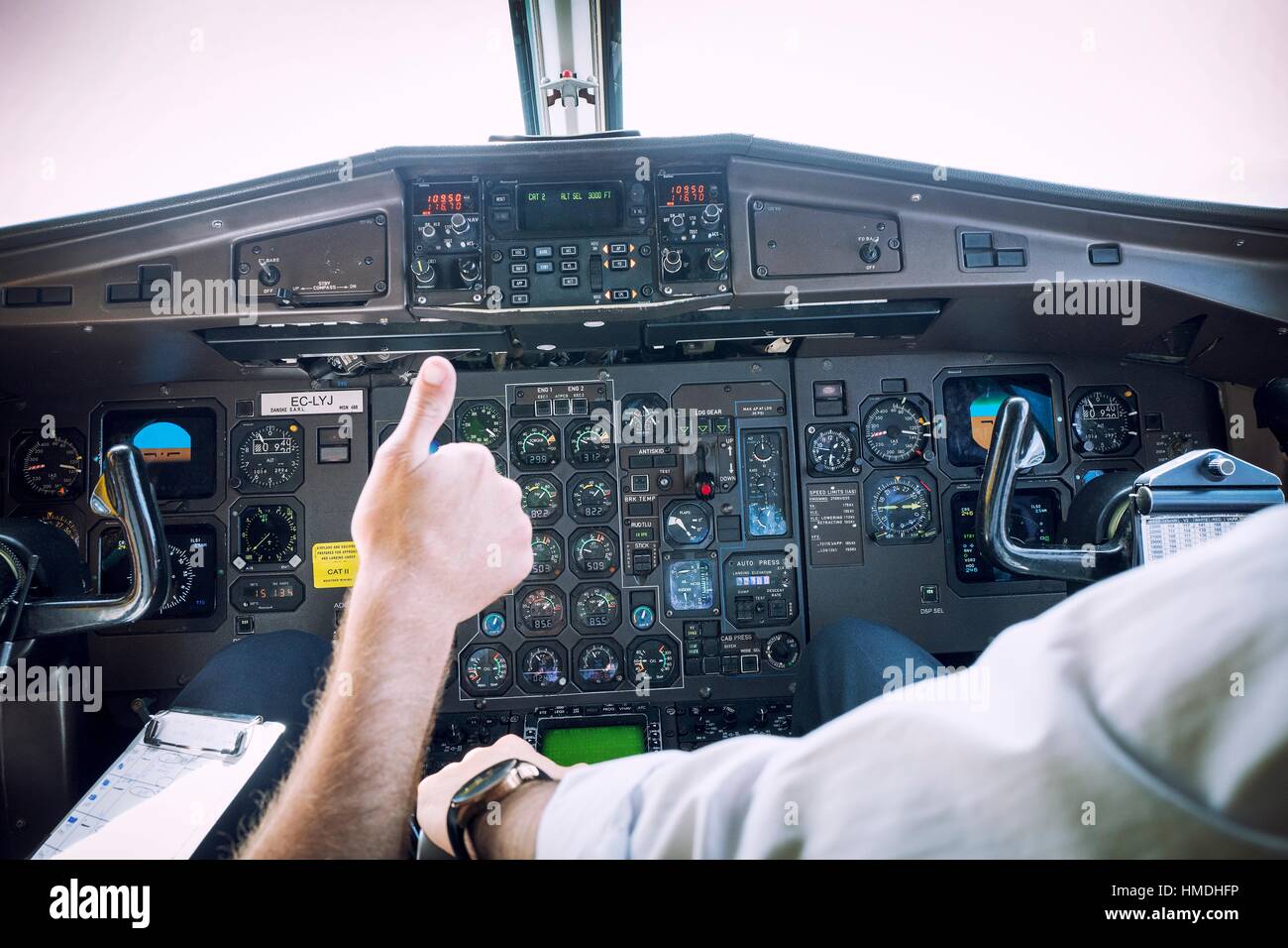 Two pilots hi-res stock photography and images - Alamy