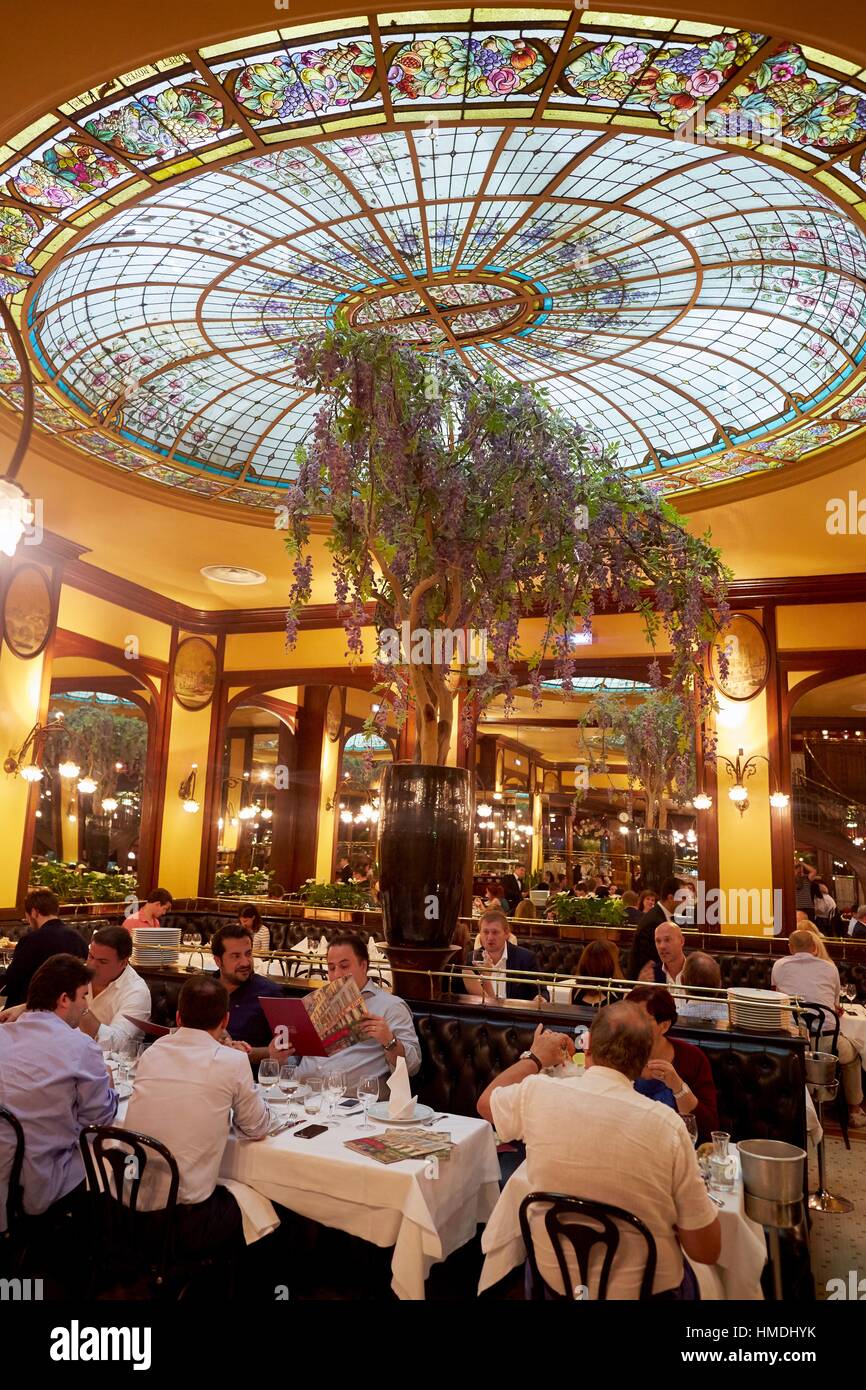 Brasserie Bofinger, Rue de la Bastille, Paris, France Stock Photo - Alamy