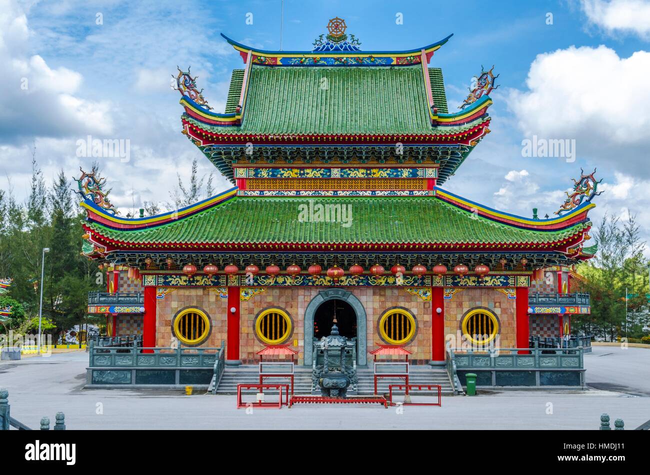 Buddhist Temple, Sibu, Sarawak, Malaysia Stock Photo - Alamy