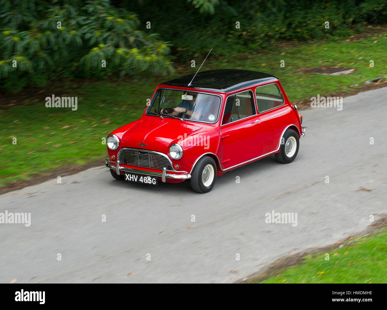 1968 austin mini hi-res stock photography and images - Alamy