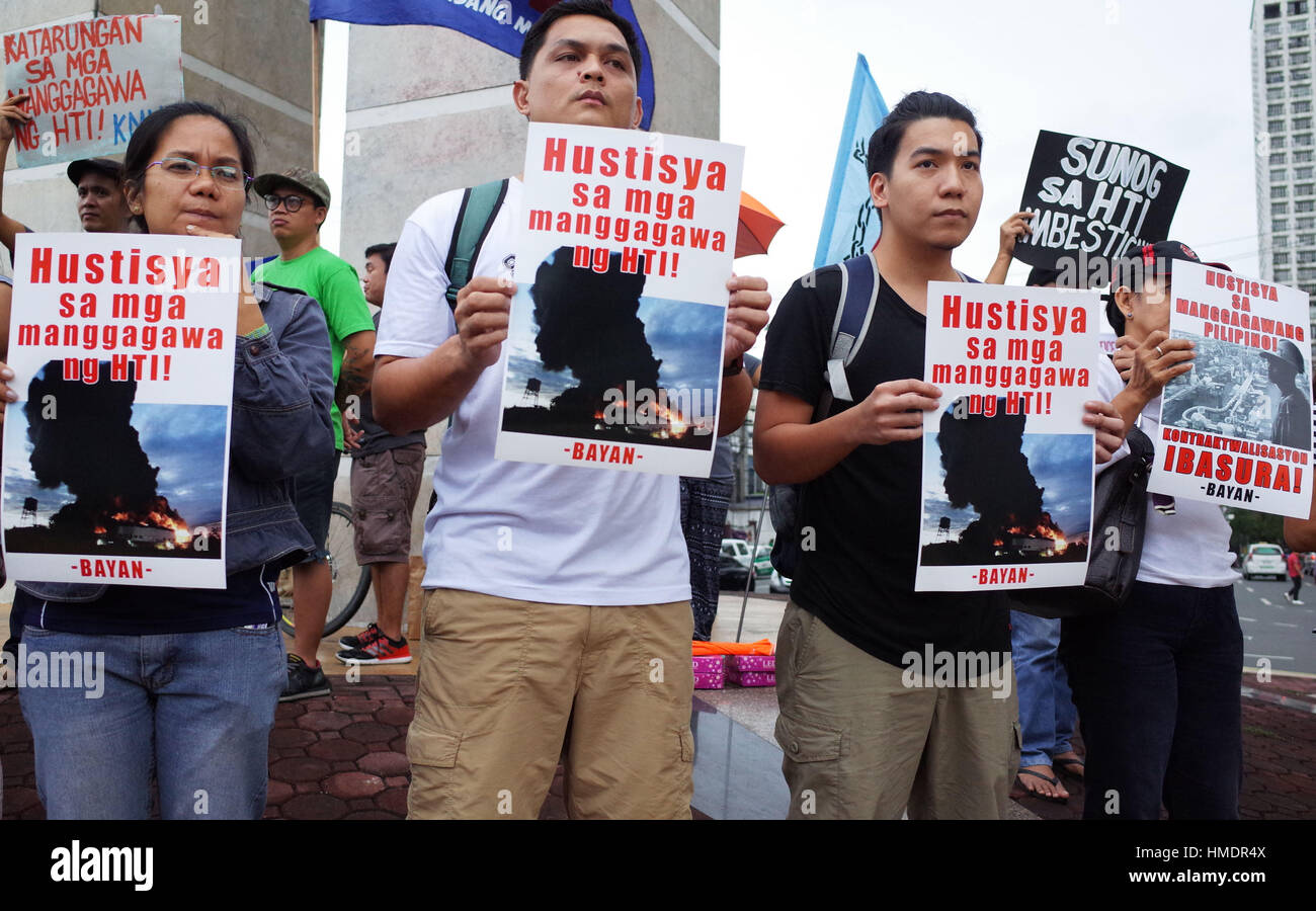 Quezon City, Philippines. 02nd Feb, 2017. Filipino workers hold ...