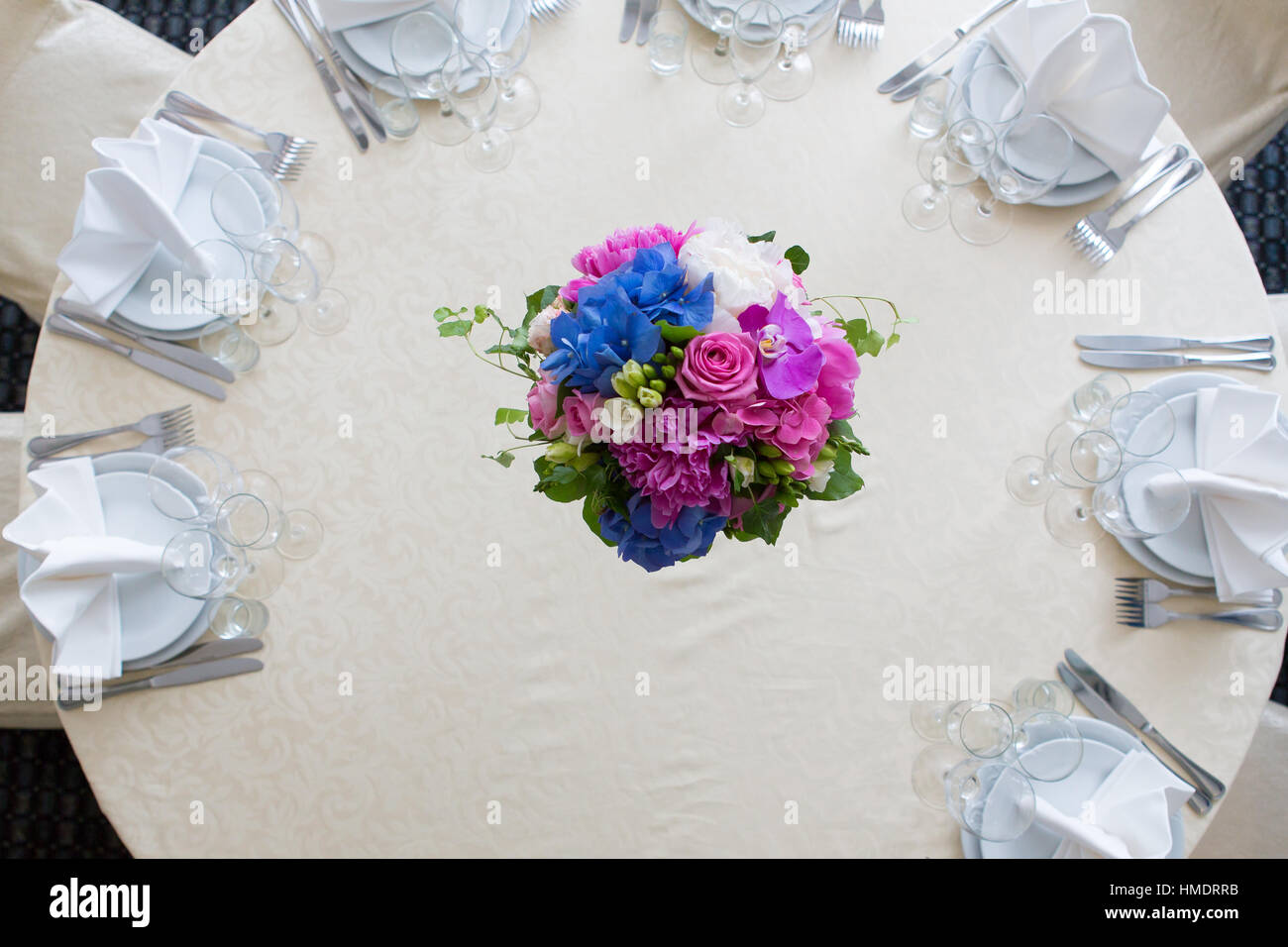 catering decoration flower arrangement bouquet Stock Photo - Alamy