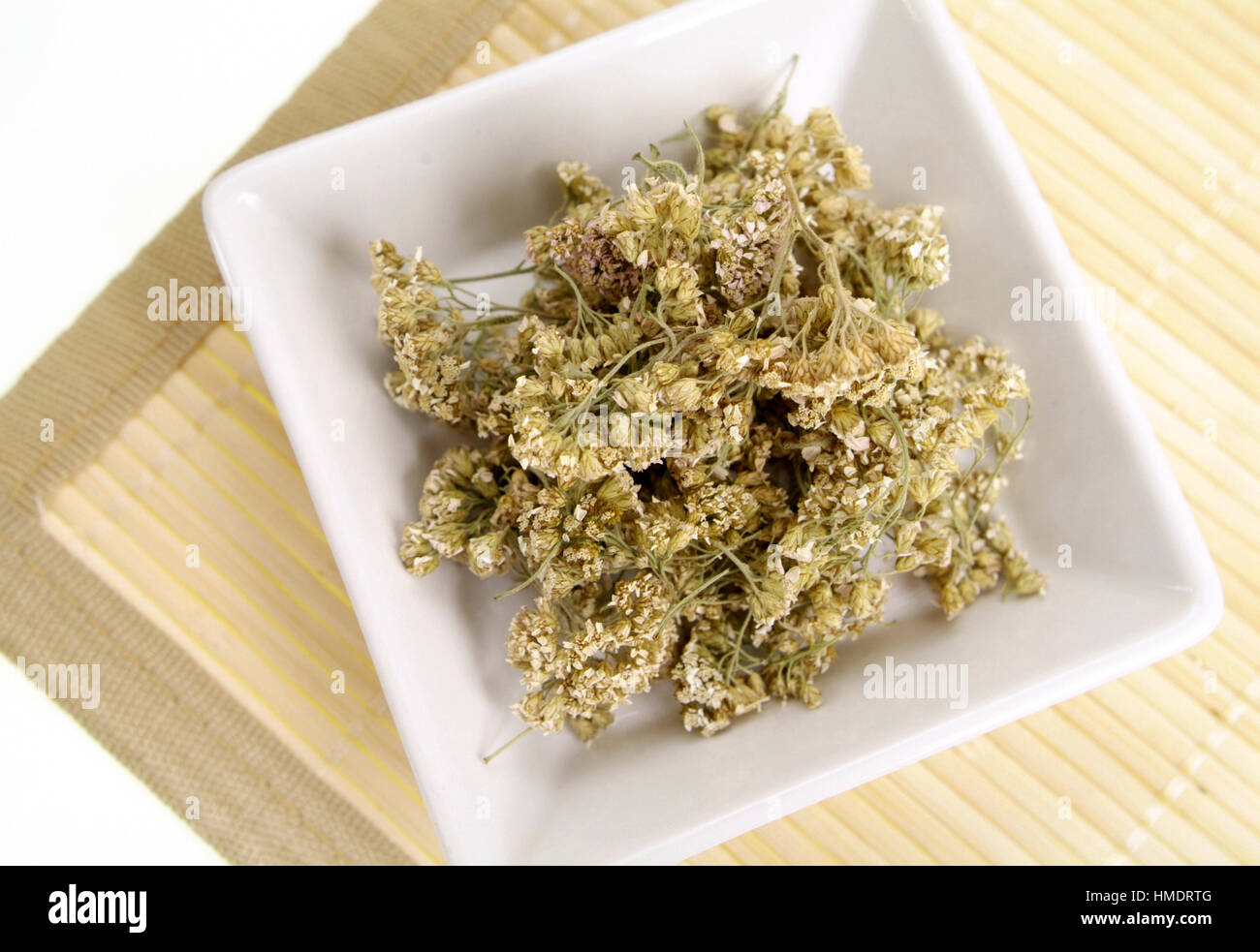 Dried yarrow hi-res stock photography and images - Alamy