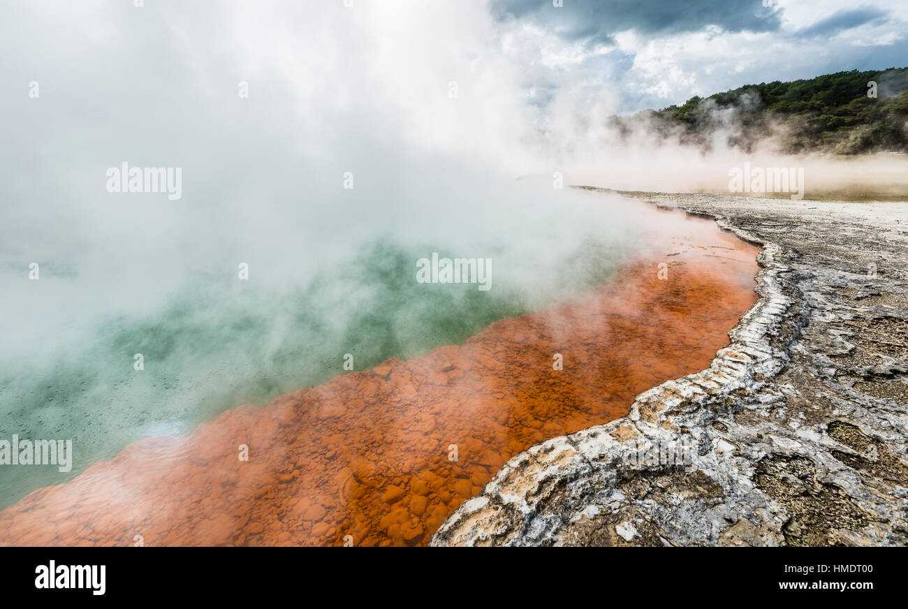 Champagne Pool, hot spring, Waiotapu Geothermal Wonderland, Rotorua ...