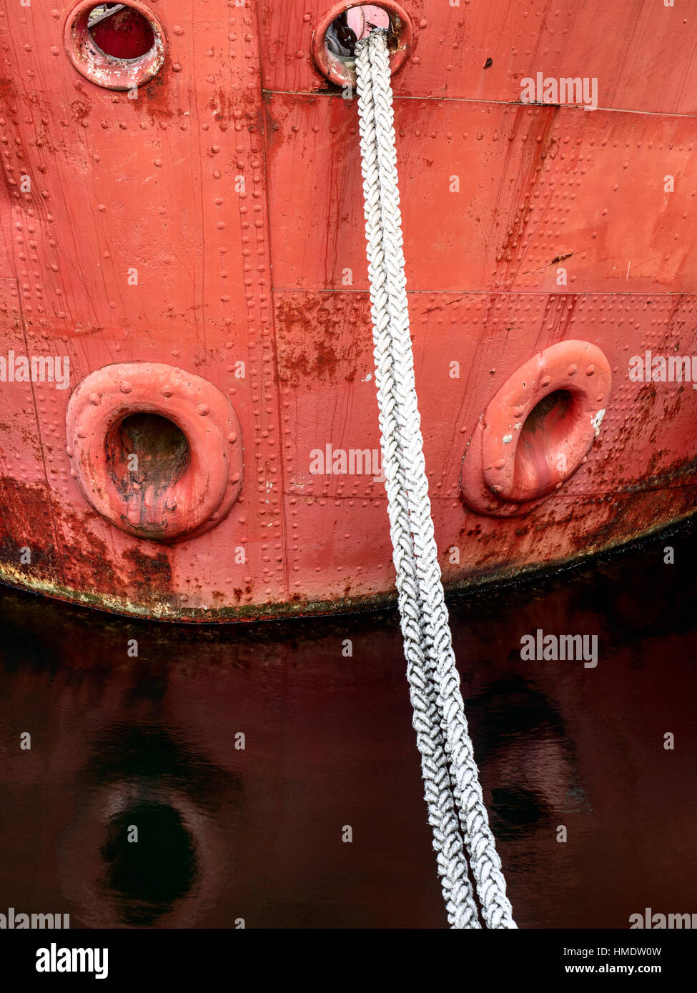 Dundee lightship scotland hi-res stock photography and images - Alamy
