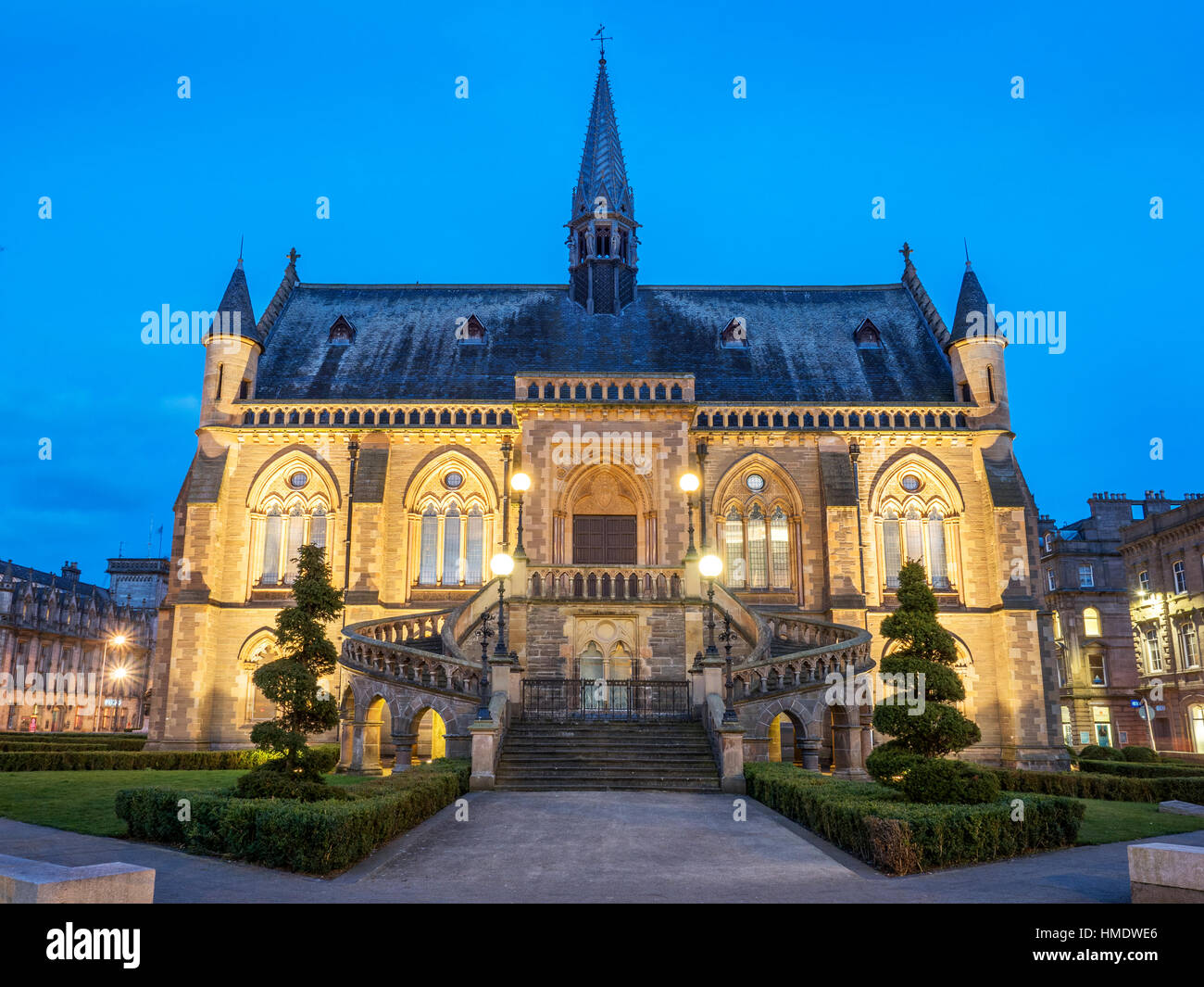 The McManus Art Gallery and Museum at Dusk in Dundee Scotland Stock Photo - Alamy