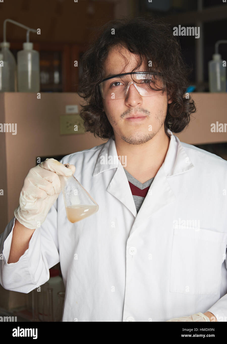 Water laboratory hi-res stock photography and images - Alamy
