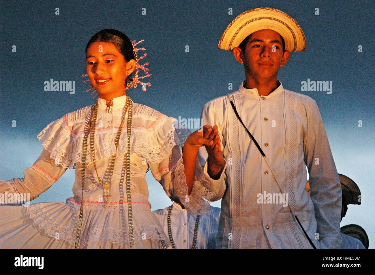 David, Panama: traditional dance Stock Photo - Alamy